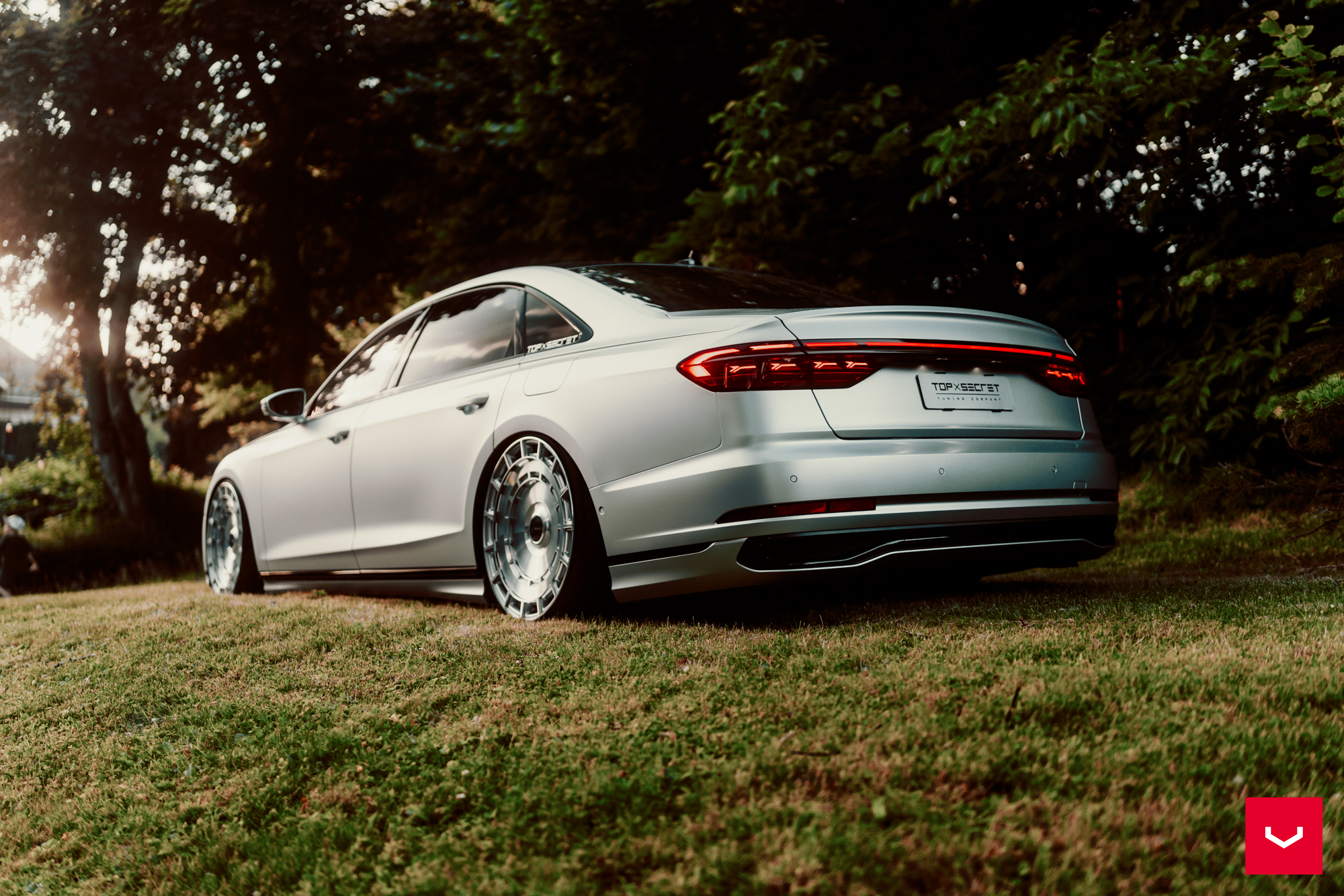 Audi A8 - Hybrid Forged Series: HF-9 - Vossen Wheels