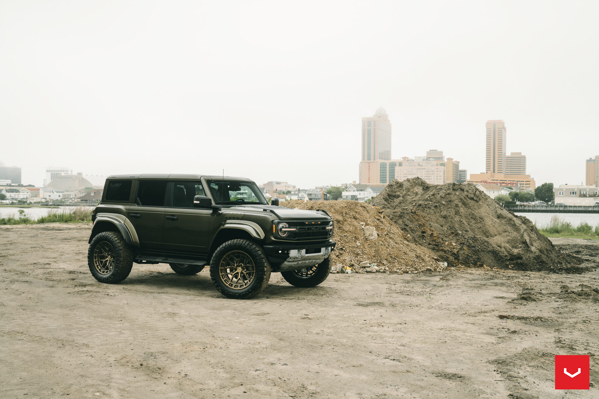 Ford Bronco Raptor - HFX Series: HFX-1 (6-Lug) - Vossen Wheels