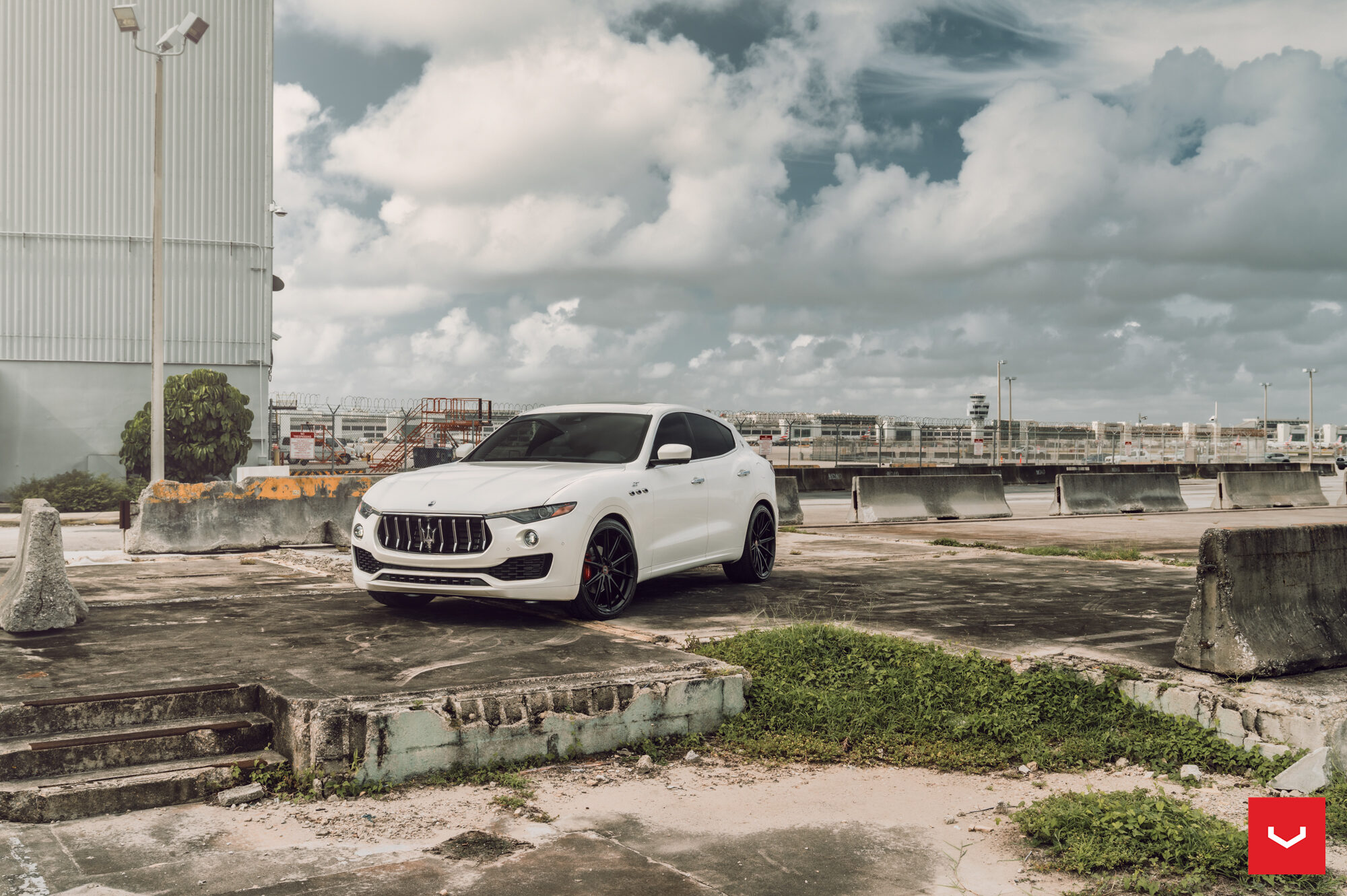 Maserati Levante - HFX Series: HFX-2 (5-Lug) - Vossen Wheels