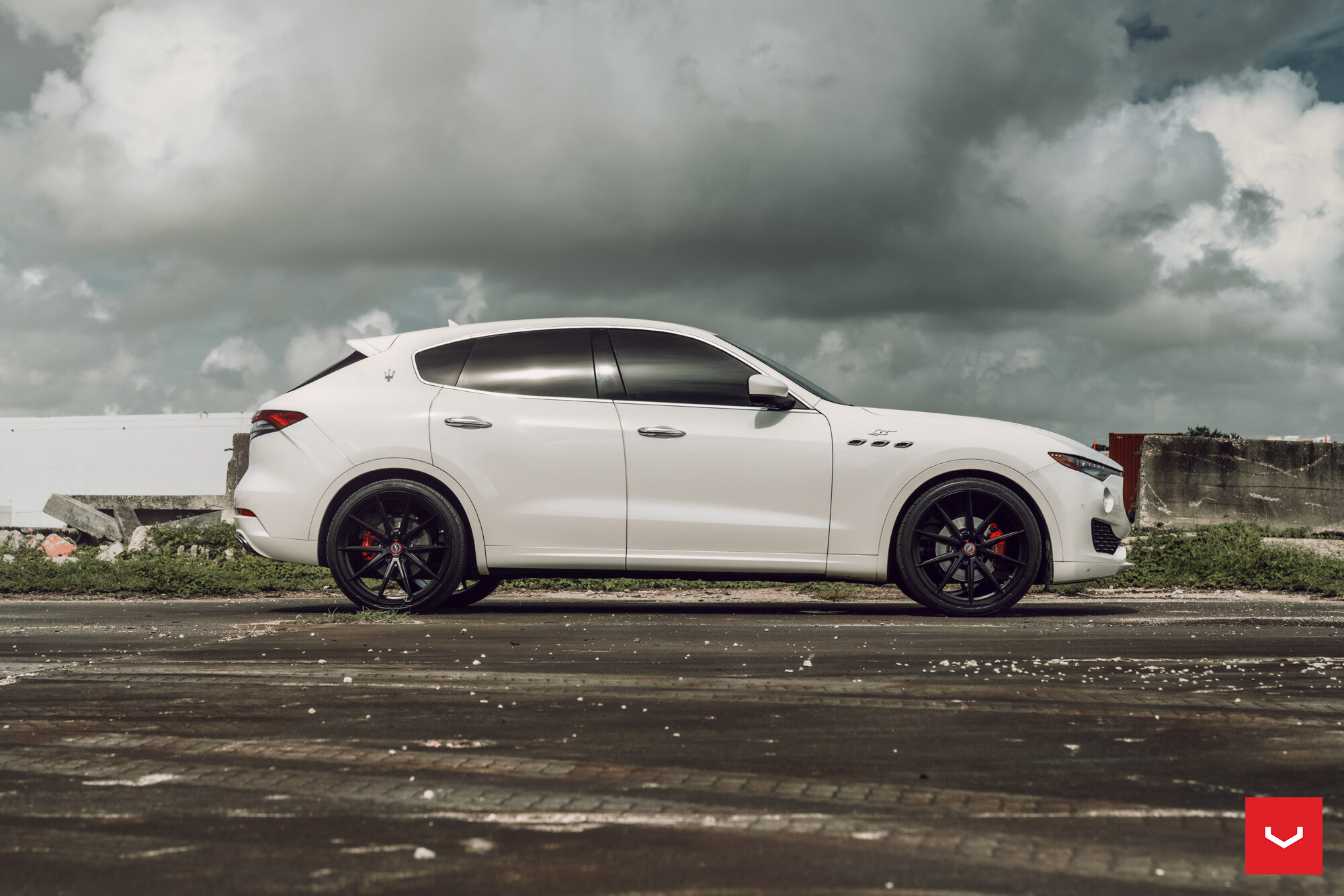 Maserati Levante - HFX Series: HFX-2 (5-Lug) - Vossen Wheels