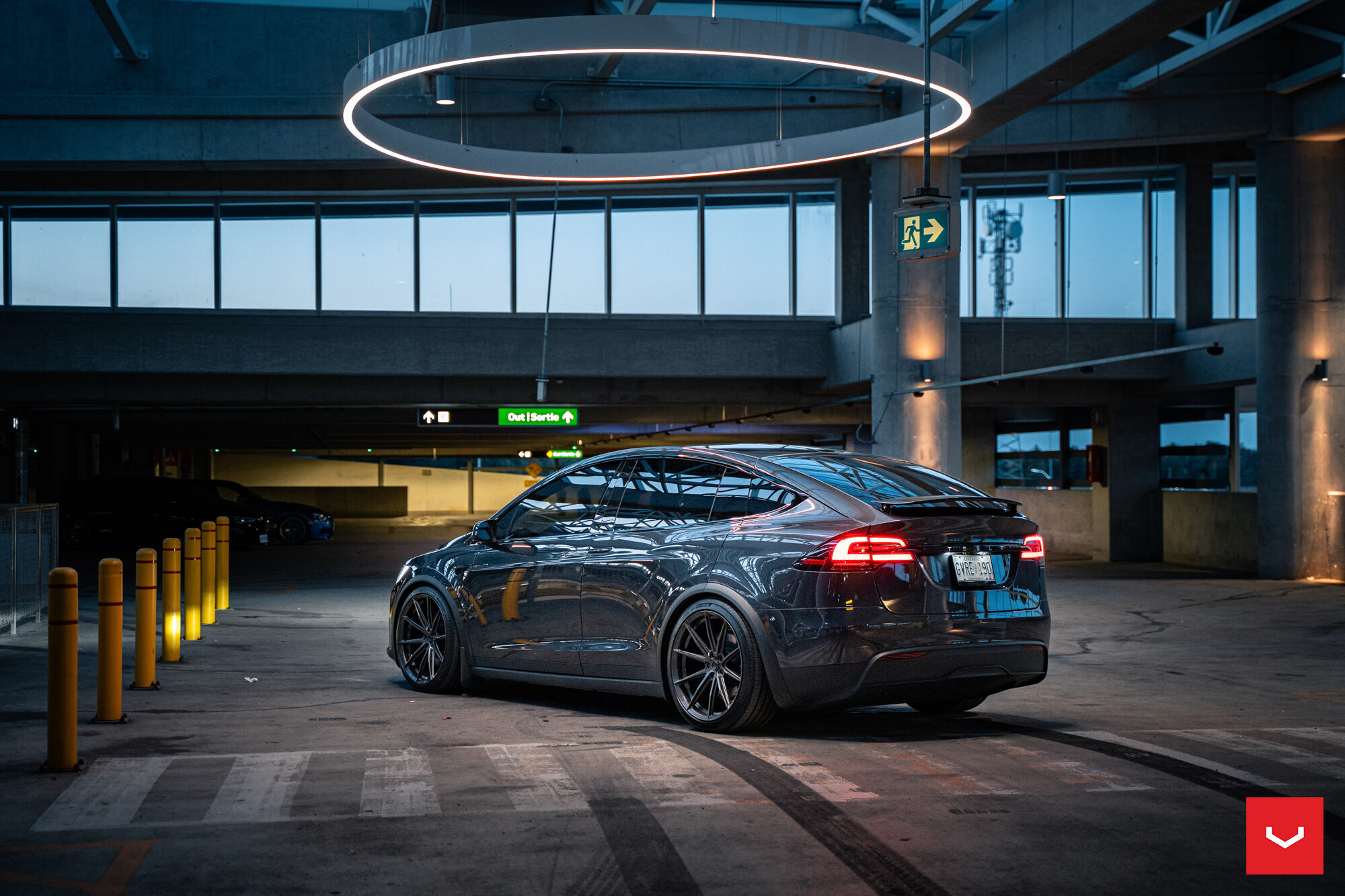 Tesla Model X - HFX Series: HFX-2 (5-Lug) - Vossen Wheels