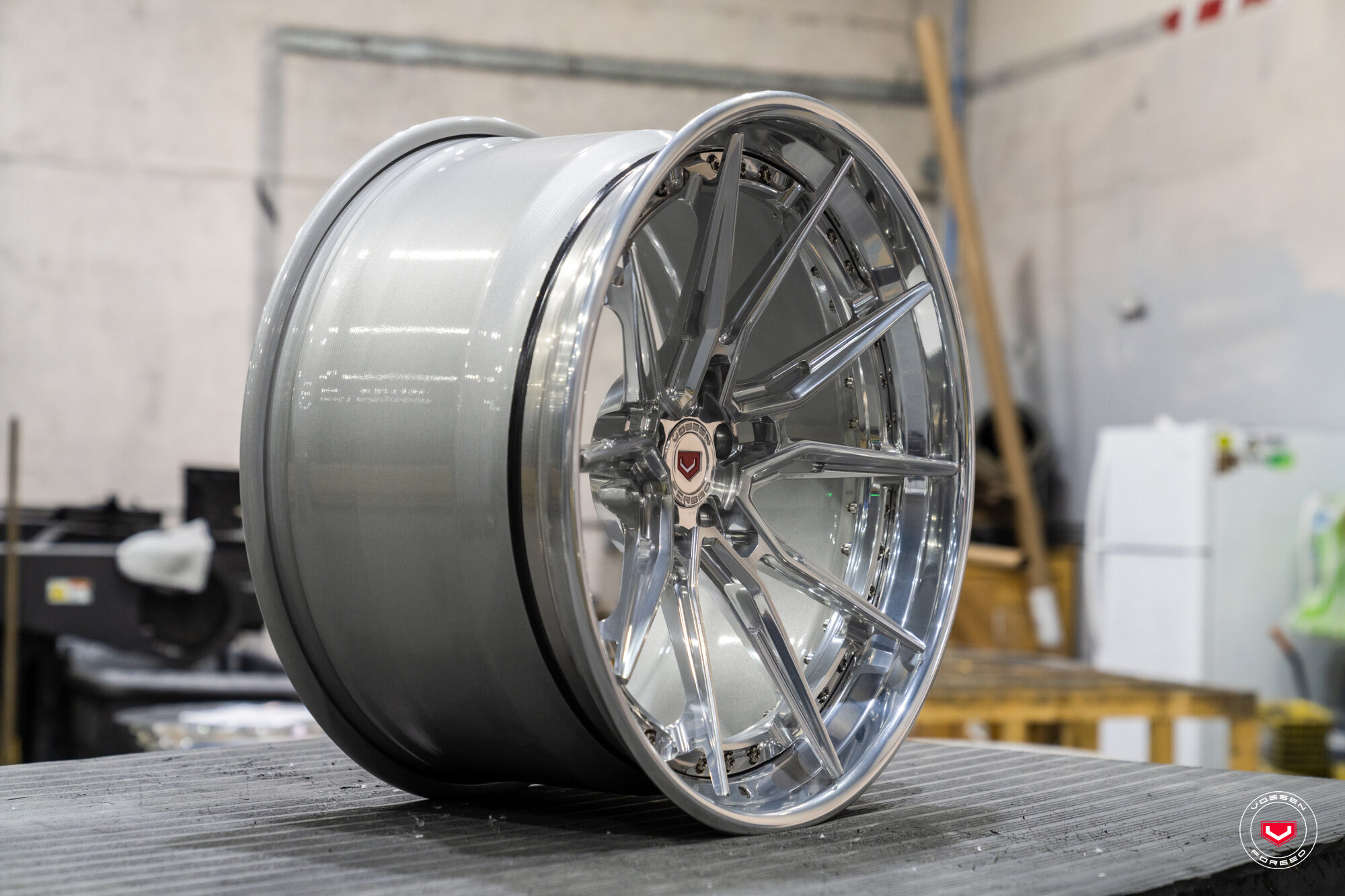 EVO-R SERIES: EVO-2R (3-PIECE) - Vossen Wheels