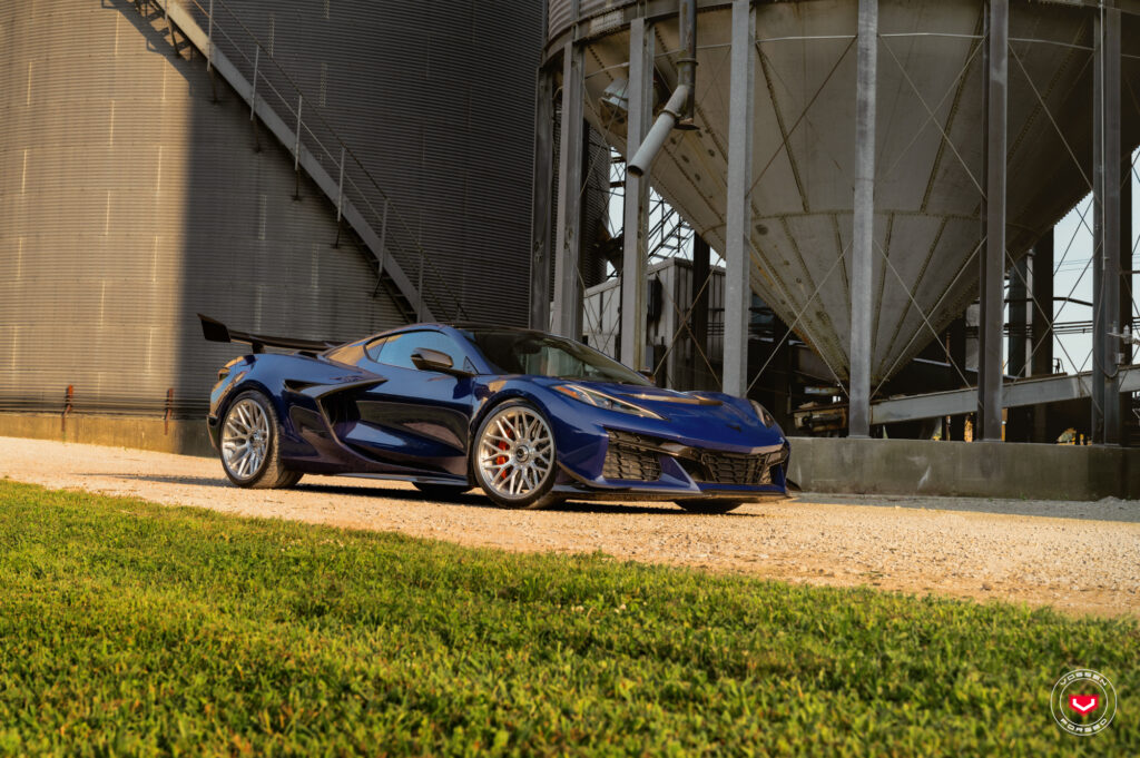 Corvette C8 ZR1 - GEN Series: GEN-03 - Vossen Wheels