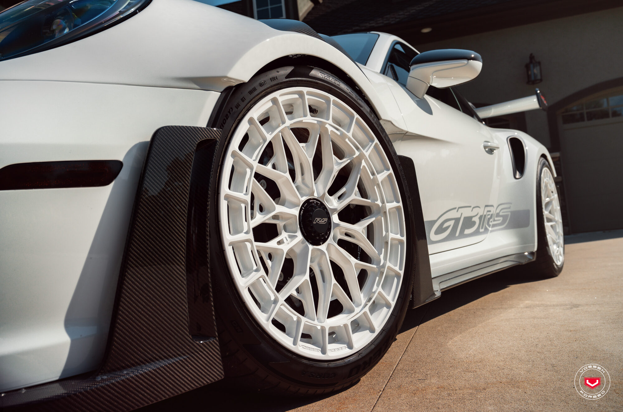 Porsche 992 GT3RS - LC3 Series: LC3-02 - Vossen Wheels