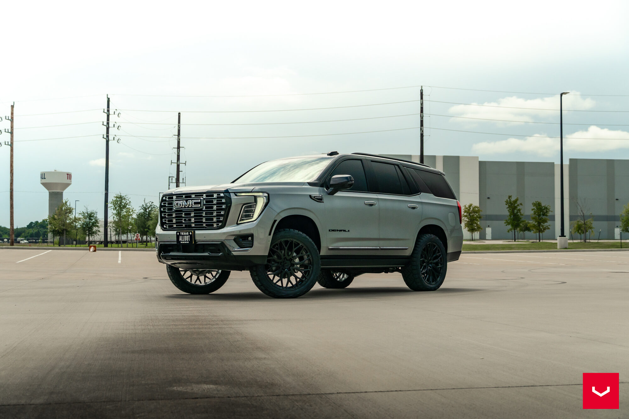 GMC Yukon Denali Ultimate - Hybrid Forged Series: HF6-3 - Vossen Wheels