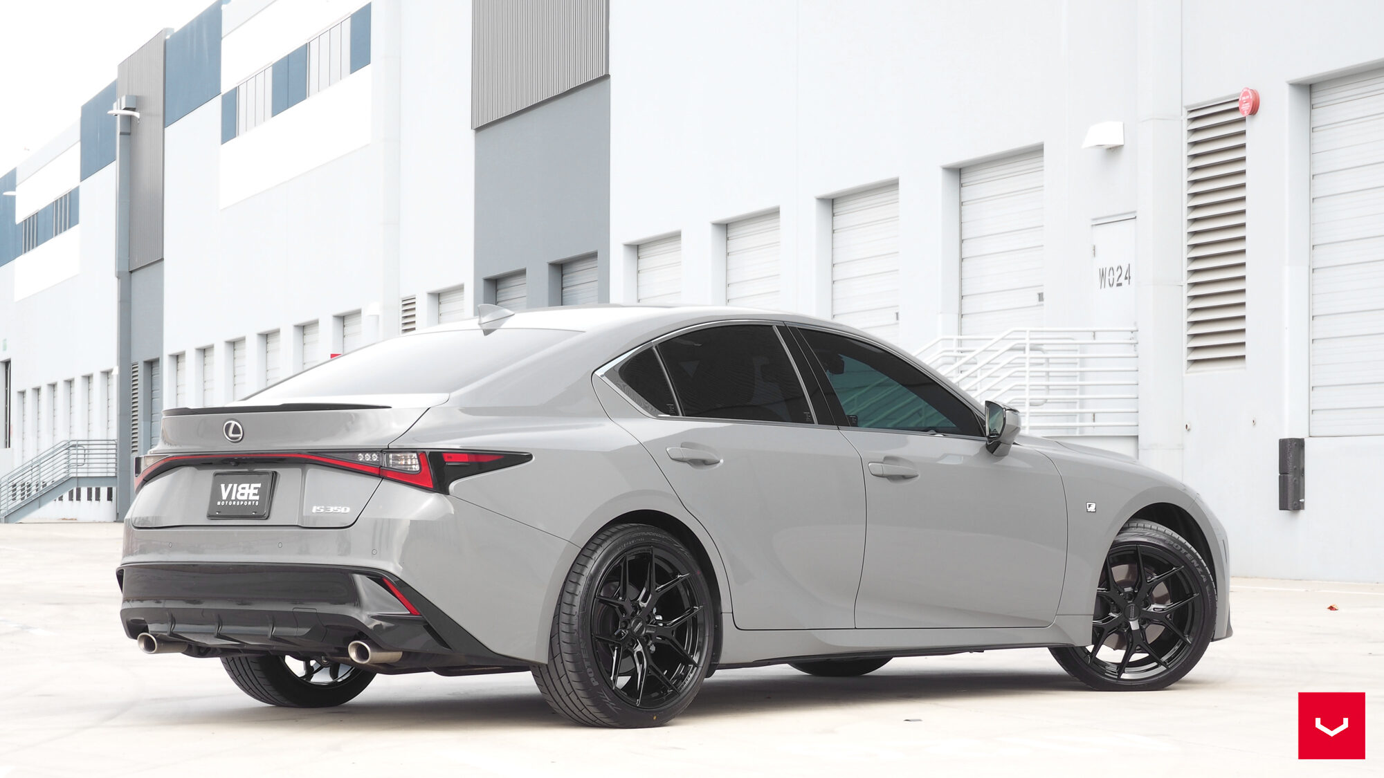 Lexus IS350 F-Sport - Hybrid Forged Series: HF-5 - Vossen Wheels