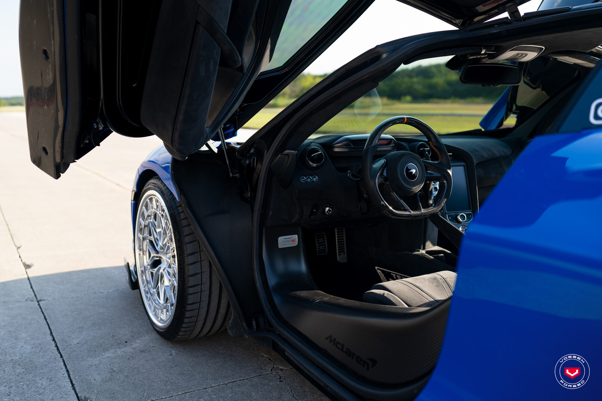 McLaren 720s - LC3 Series: LC3-02 (3-Piece) - Vossen Wheels