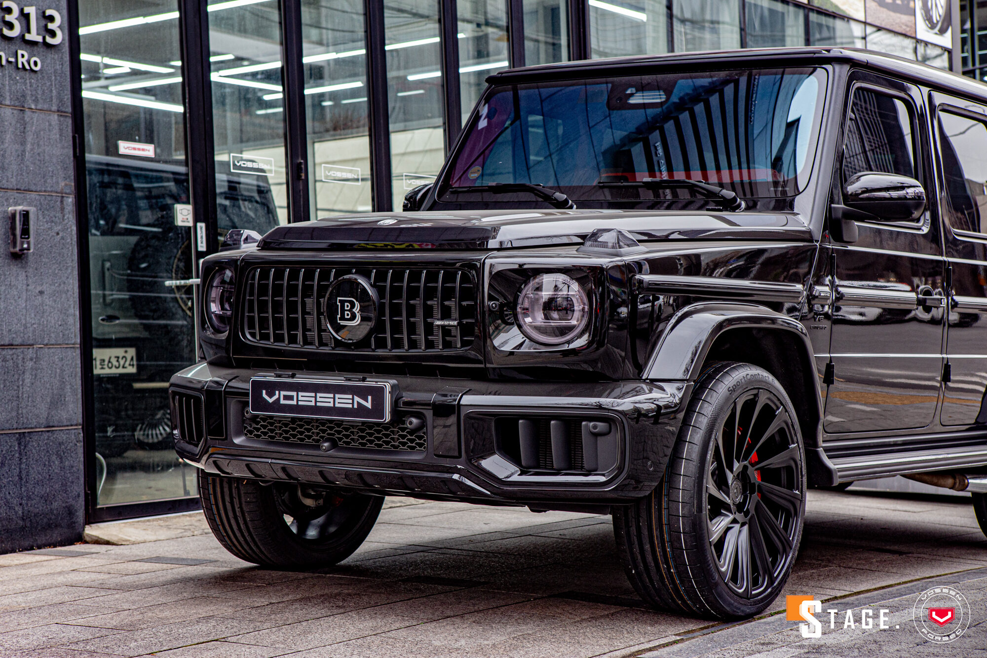 Mercedes AMG G63 - Urban Automotive x Vossen: UV-3 - Vossen Wheels