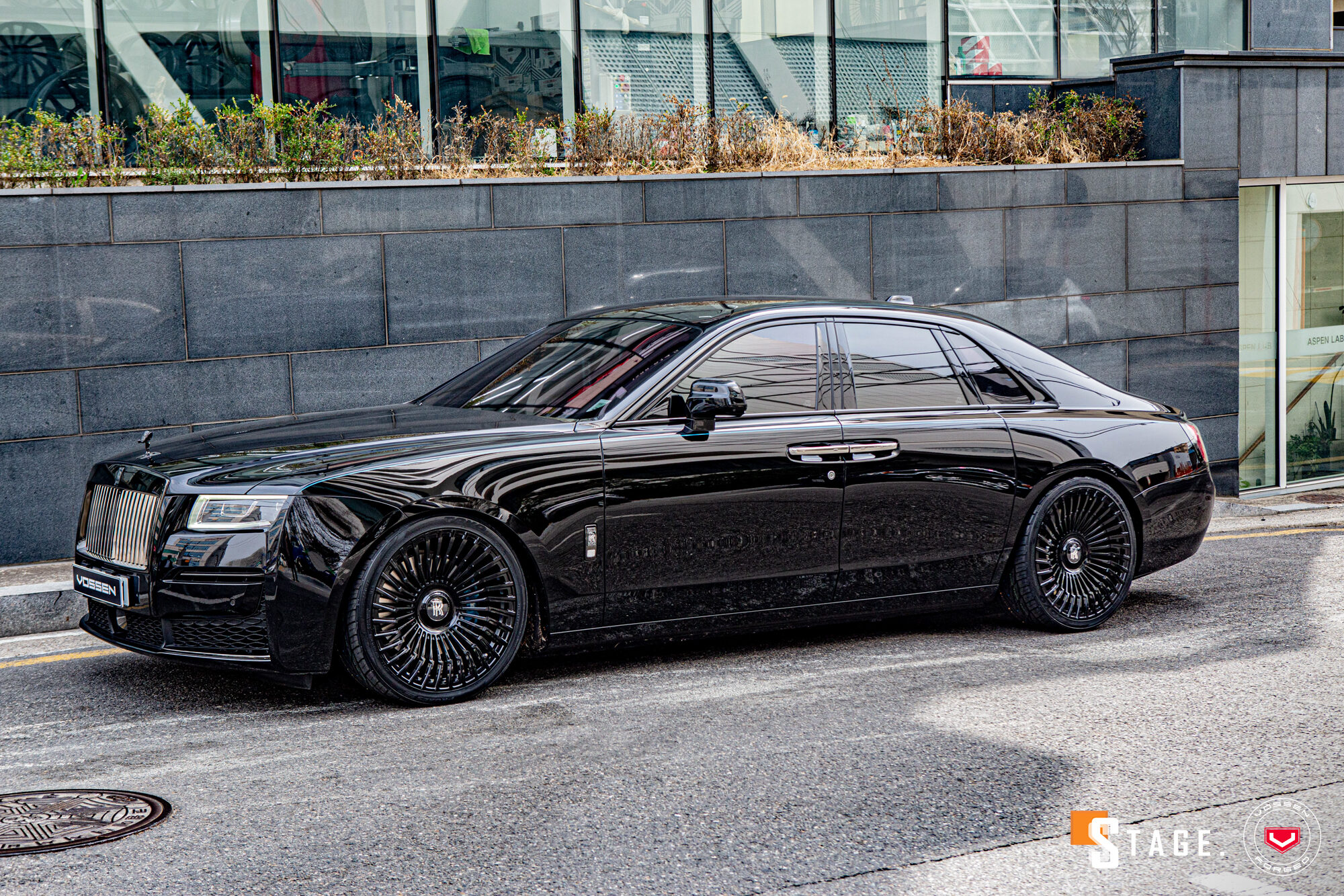 Rolls Royce Ghost - Urban Automotive x Vossen: UV-5 - Vossen Wheels
