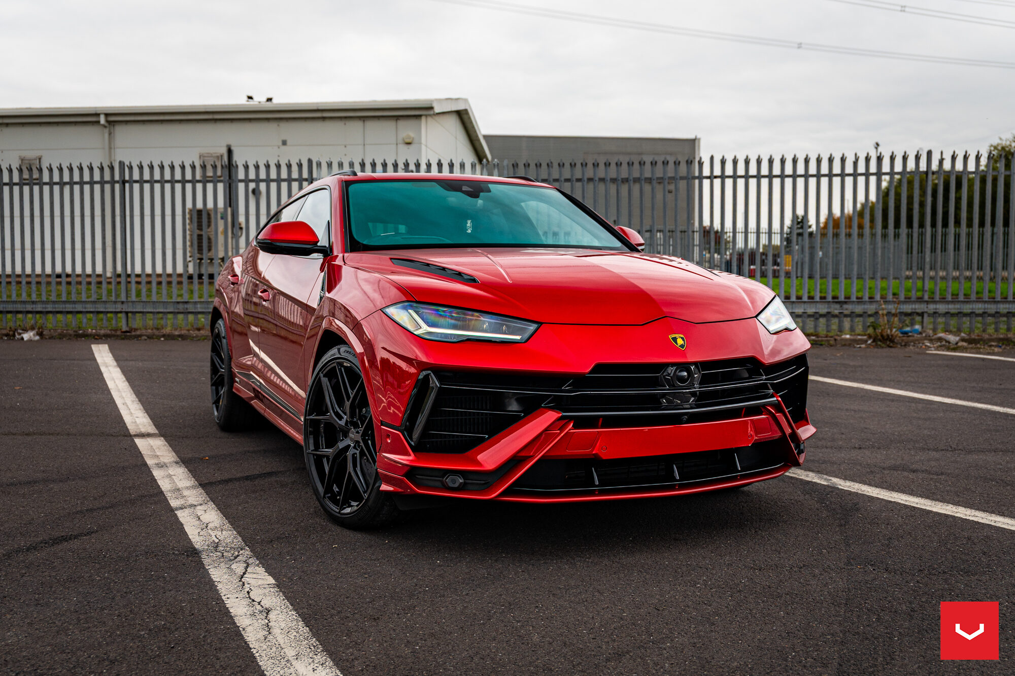 Lamborghini Urus - Hybrid Forged Series: HF-5 - Vossen Wheels