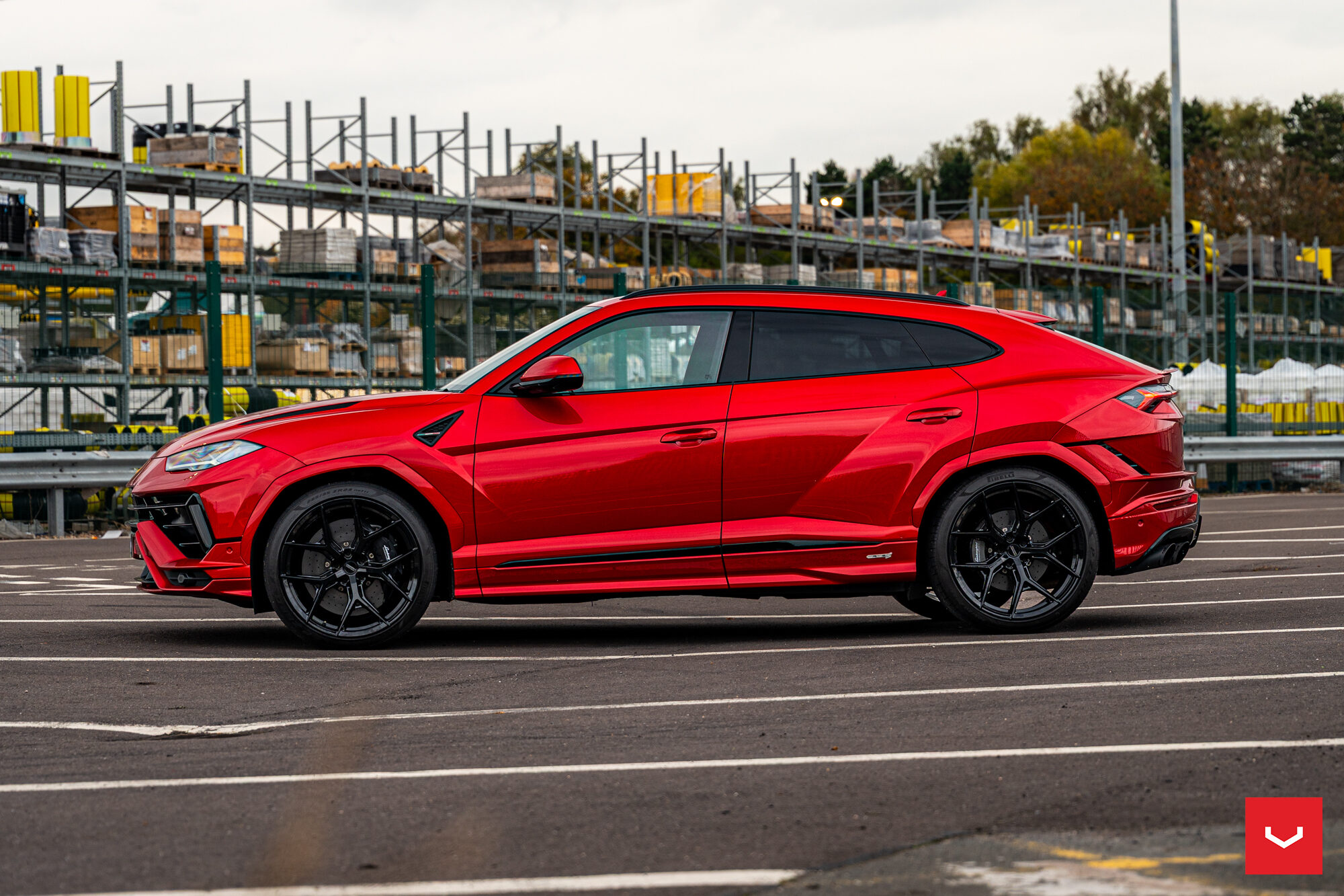 Lamborghini Urus - Hybrid Forged Series: HF-5 - Vossen Wheels