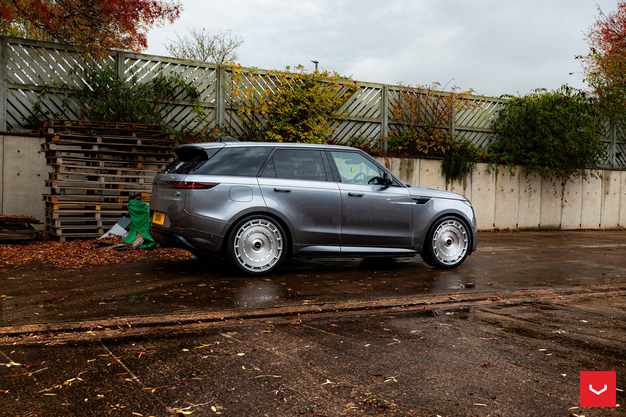 Land Rover Range Rover Sport - Hybrid Forged Series: HF-9 - Vossen Wheels