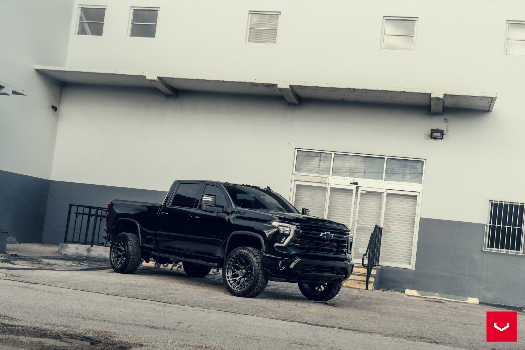 Chevy Silverado Z71 2500HD - HFX Series: HFX-1 (8-Lug) - Vossen Wheels