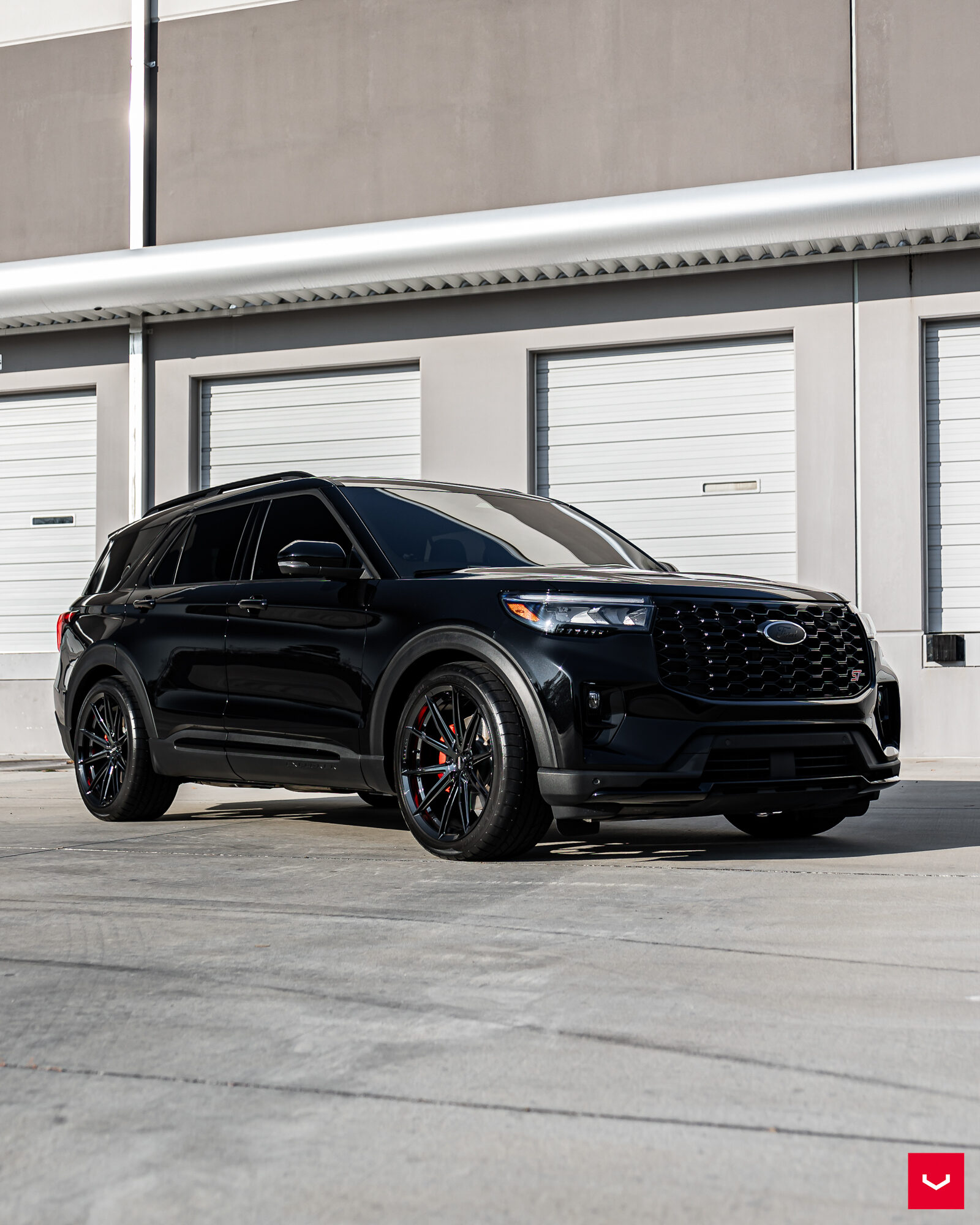 Ford Explorer ST - HFX Series: HFX-2 (5-Lug) - Vossen Wheels