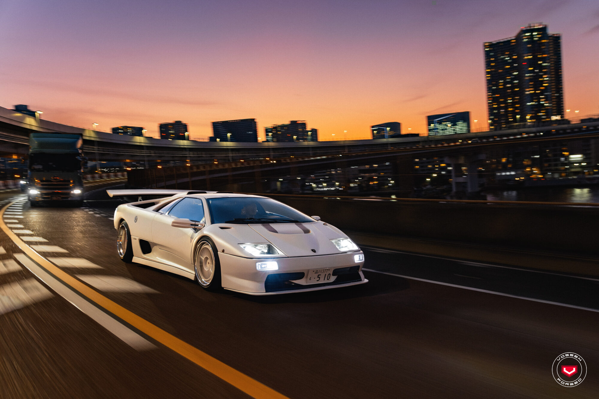 Lamborghini Diablo - GEN Series: GEN-04 (3-Piece) - Vossen Wheels