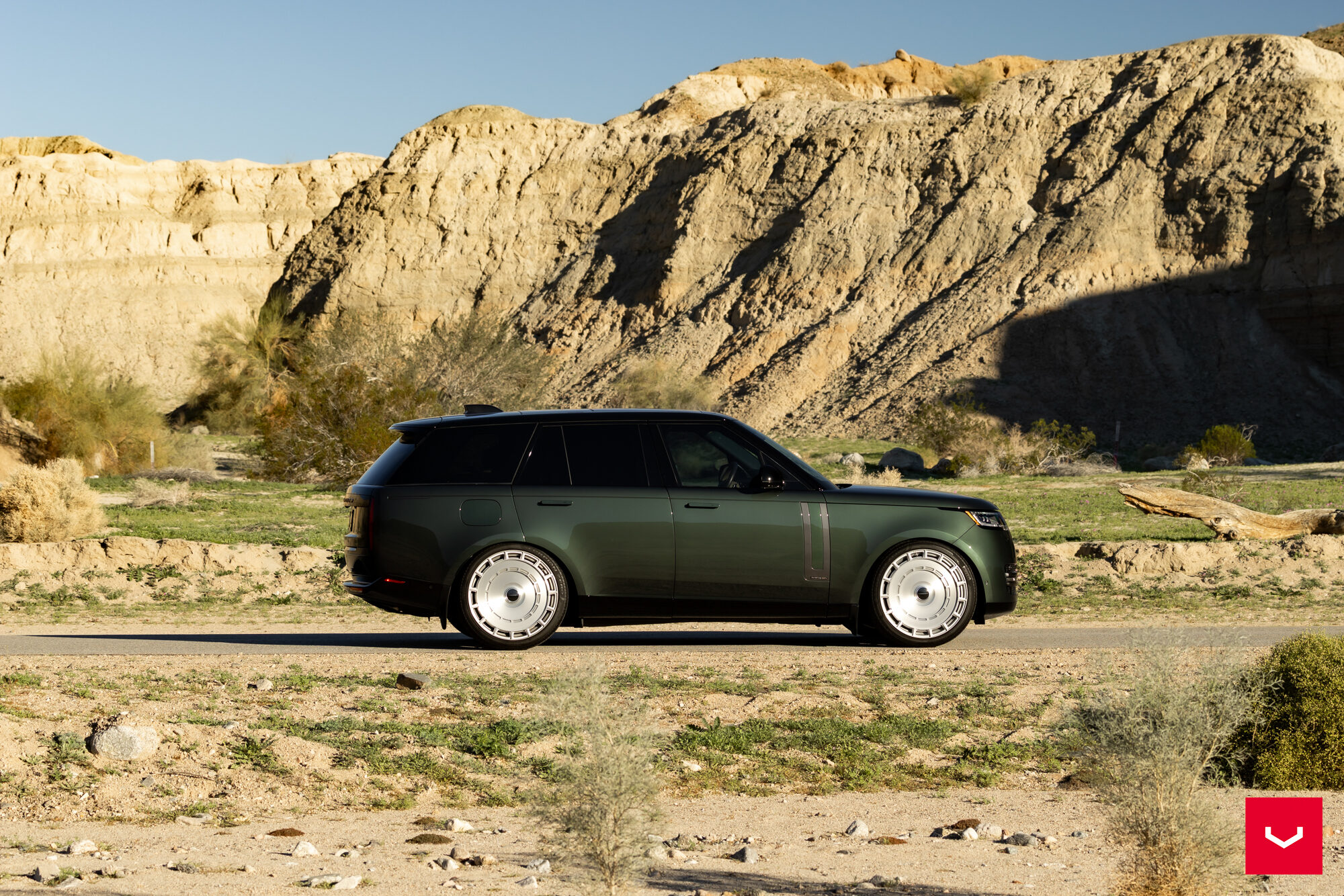 Land Rover Range Rover - Hybrid Forged Series: HF-9 - Vossen Wheels