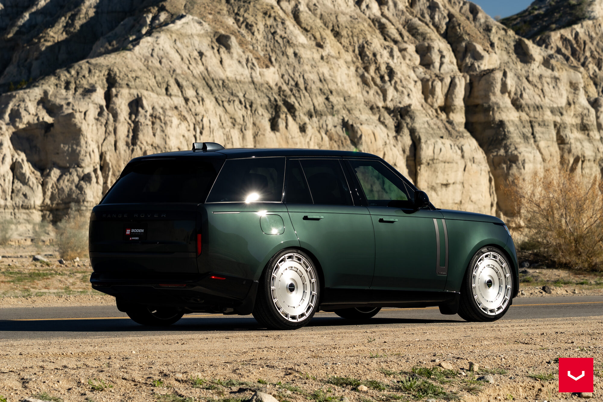 Land Rover Range Rover - Hybrid Forged Series: HF-9 - Vossen Wheels