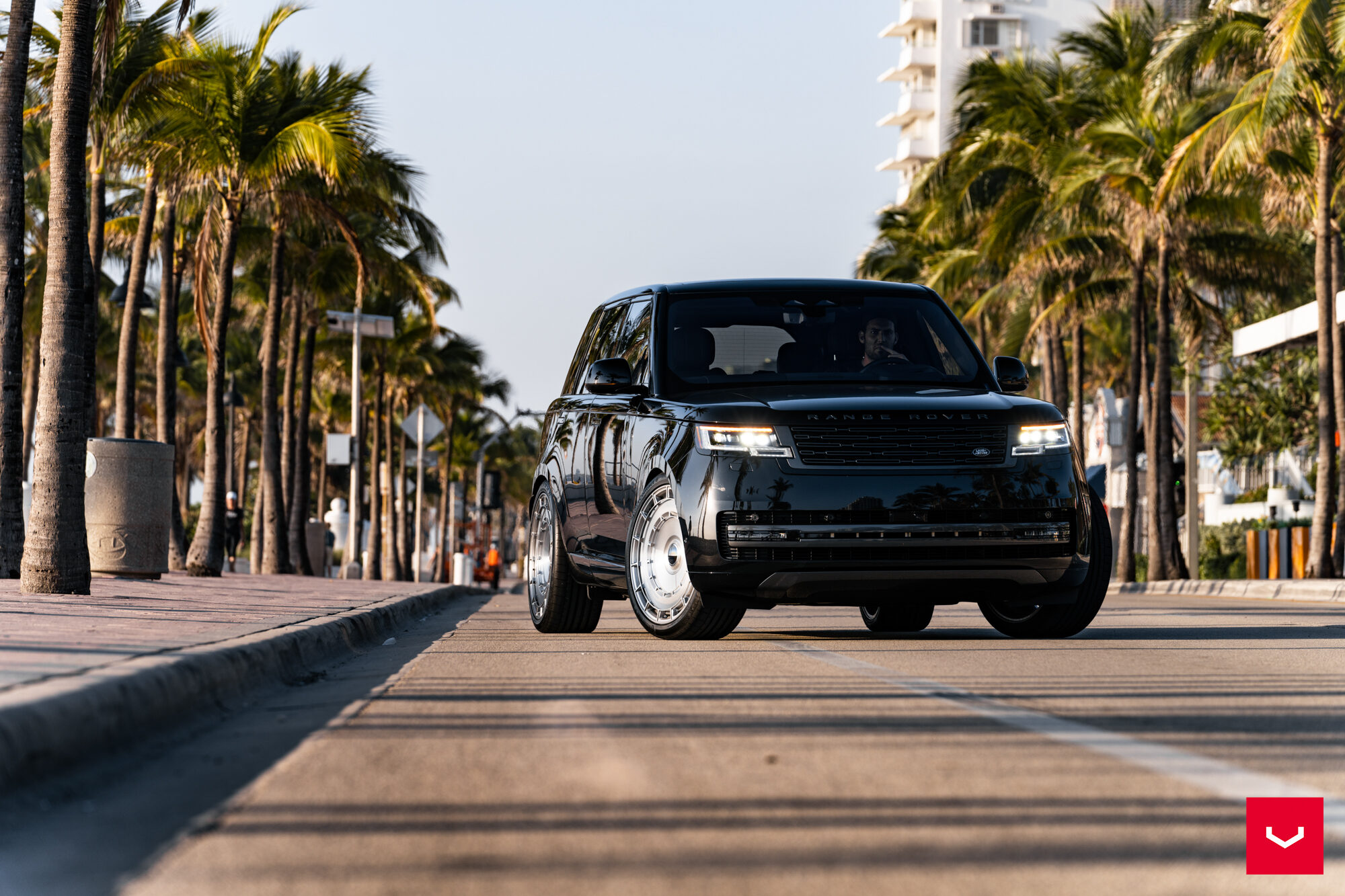 Land Rover Range Rover - Hybrid Forged Series: HF-9 - Vossen Wheels
