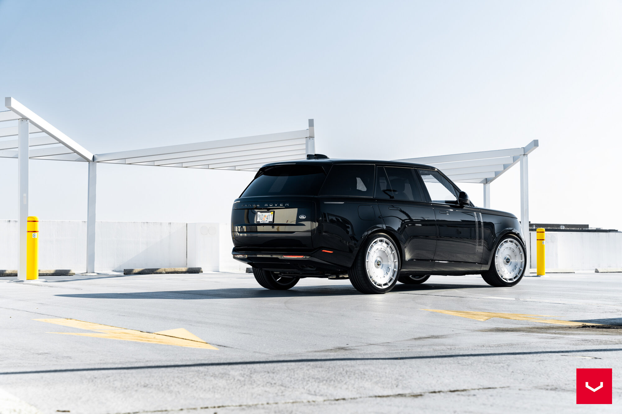Land Rover Range Rover - Hybrid Forged Series: HF-9 - Vossen Wheels