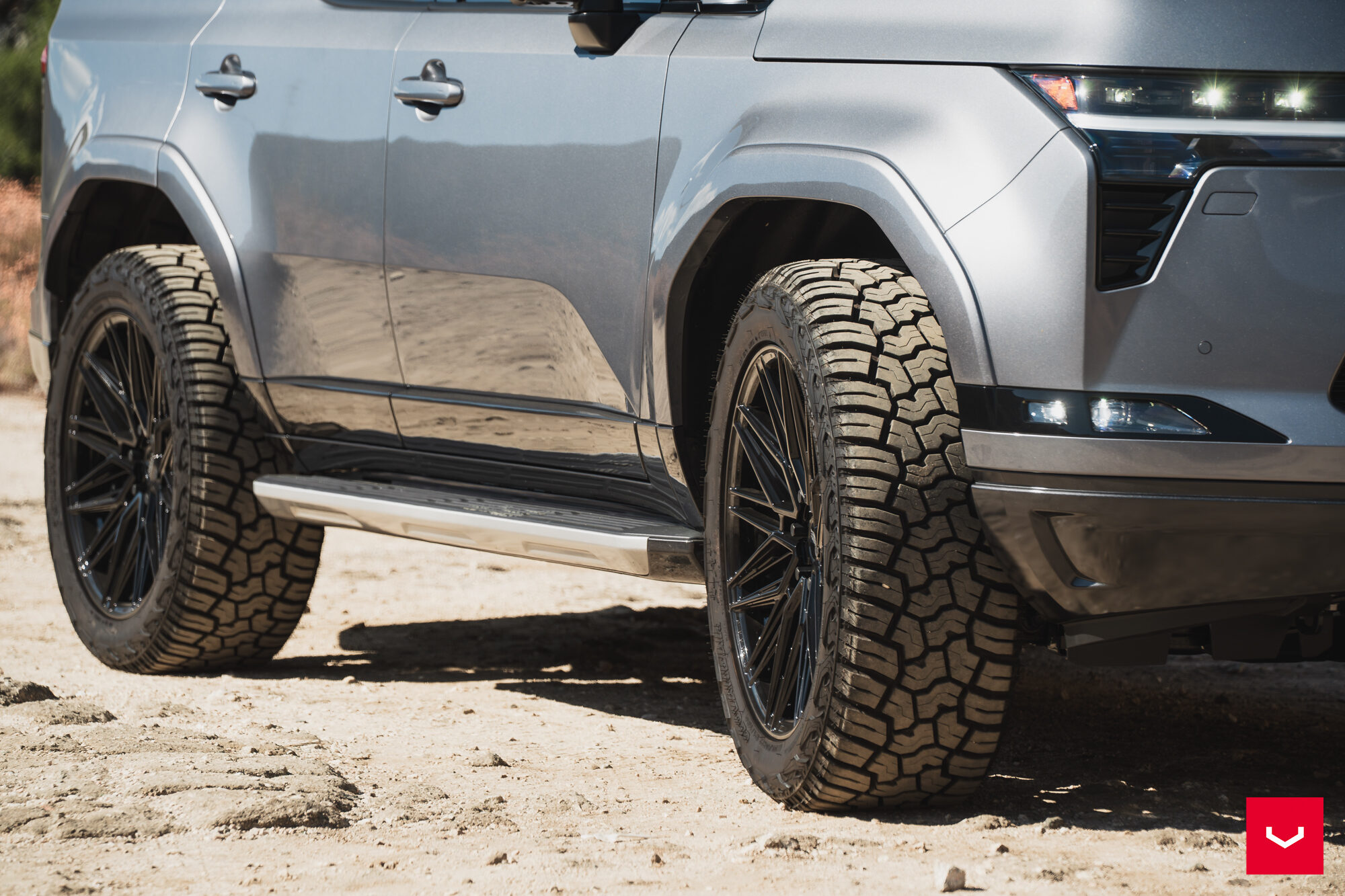 Leus GX550 - Hybrid Forged Series: HF6-5 - Vossen Wheels