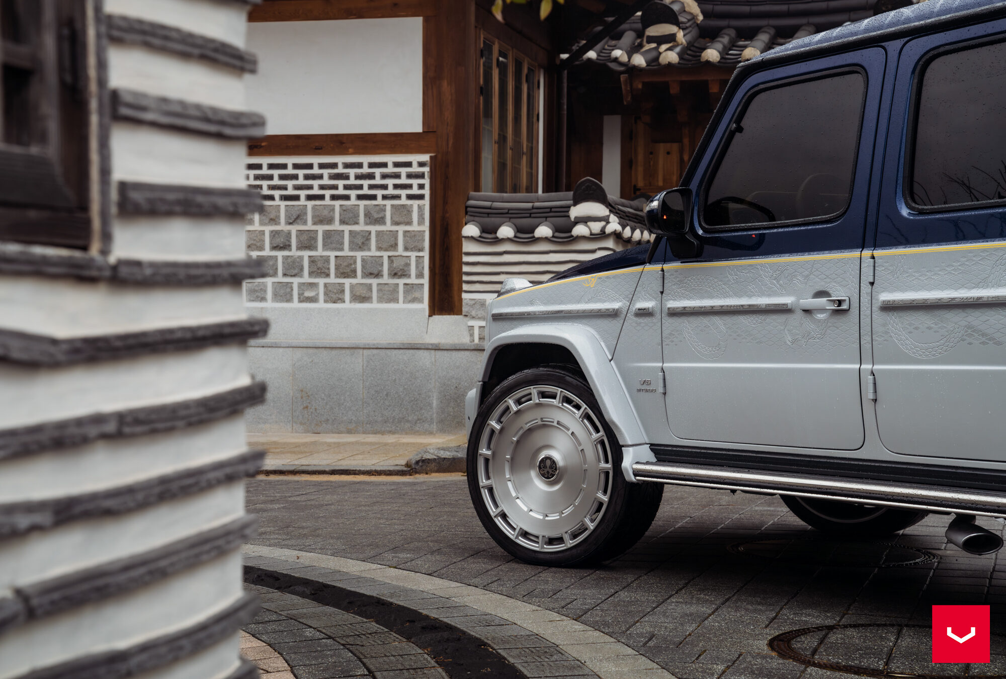 Mercedes G63 AMG - Hybrid Forged Series: HF-9 - Vossen Wheels