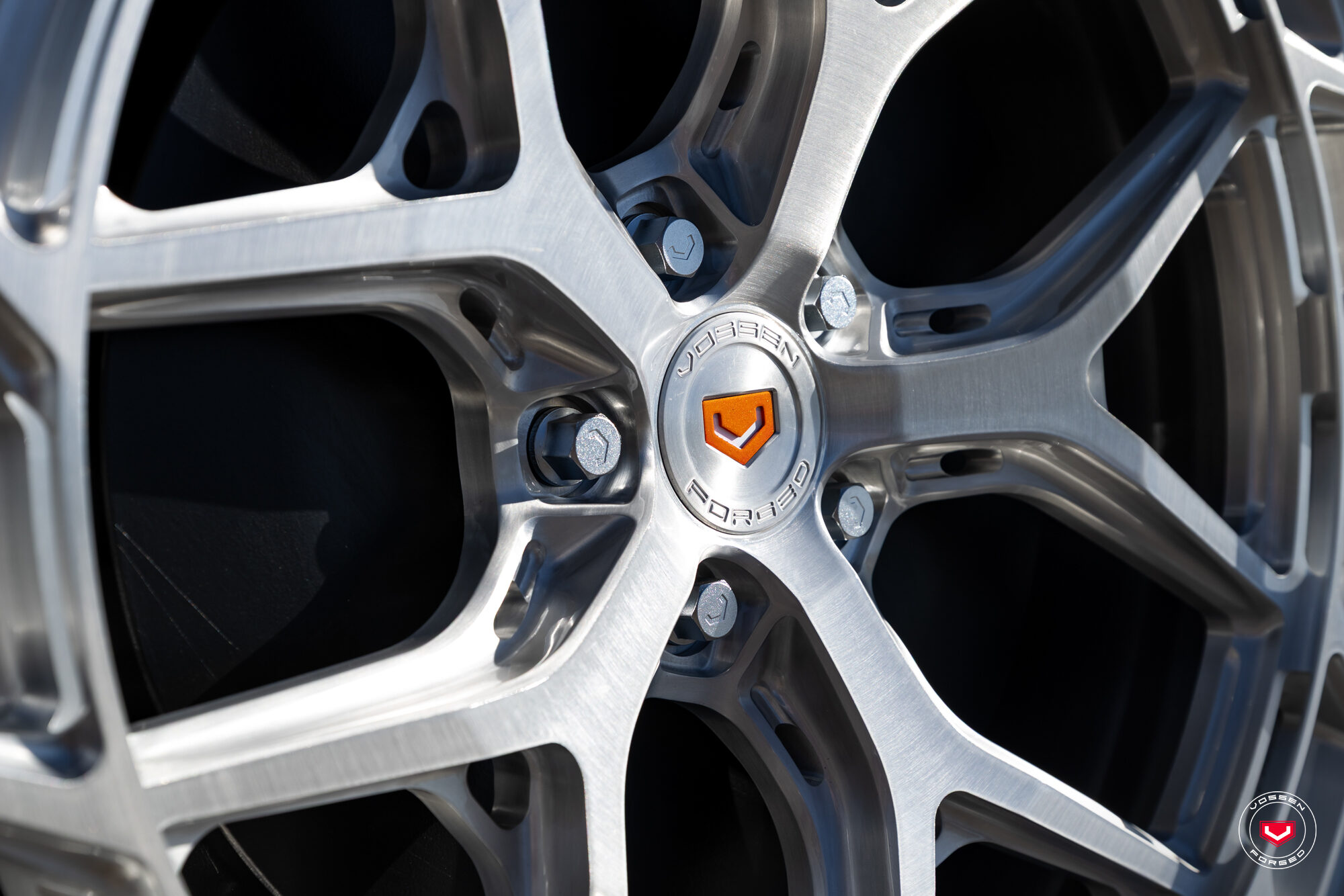 VW ID Buzz - LC3 Series: LC3-01T - Vossen Wheels