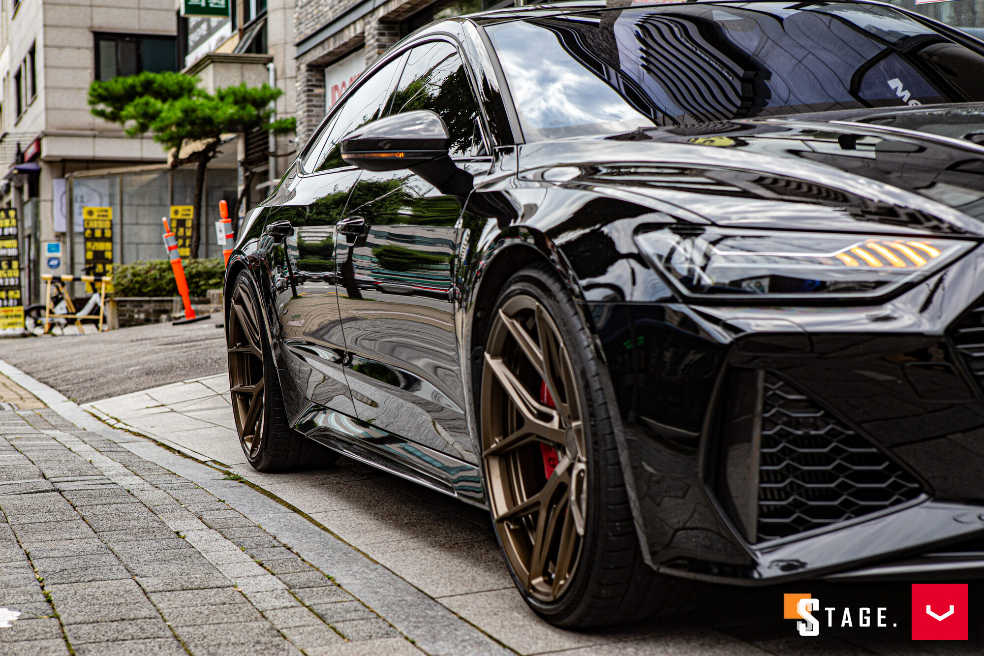 Audi RS7 - Hybrid Forged Series: HF-5 - Vossen Wheels