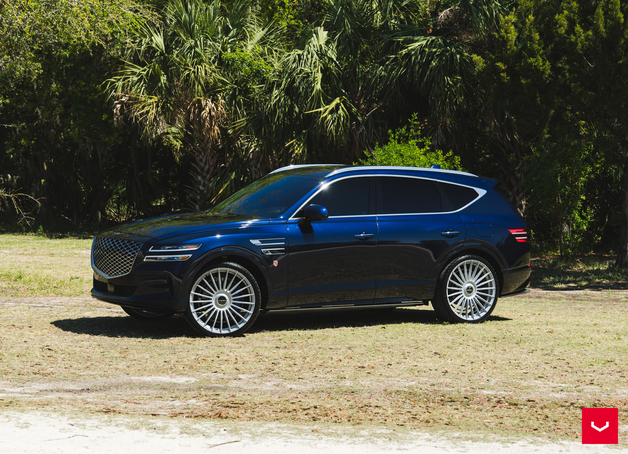 Genesis GV80 - Hybrid Forged Series: HF-8 - Vossen Wheels