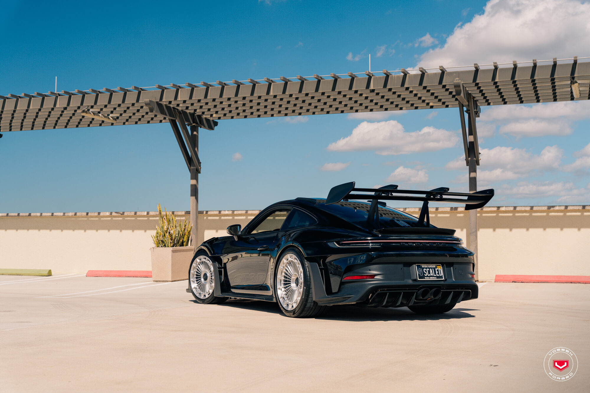 Porsche 992 GT3RS - LC3 Series: LC3-06 - Vossen Wheels