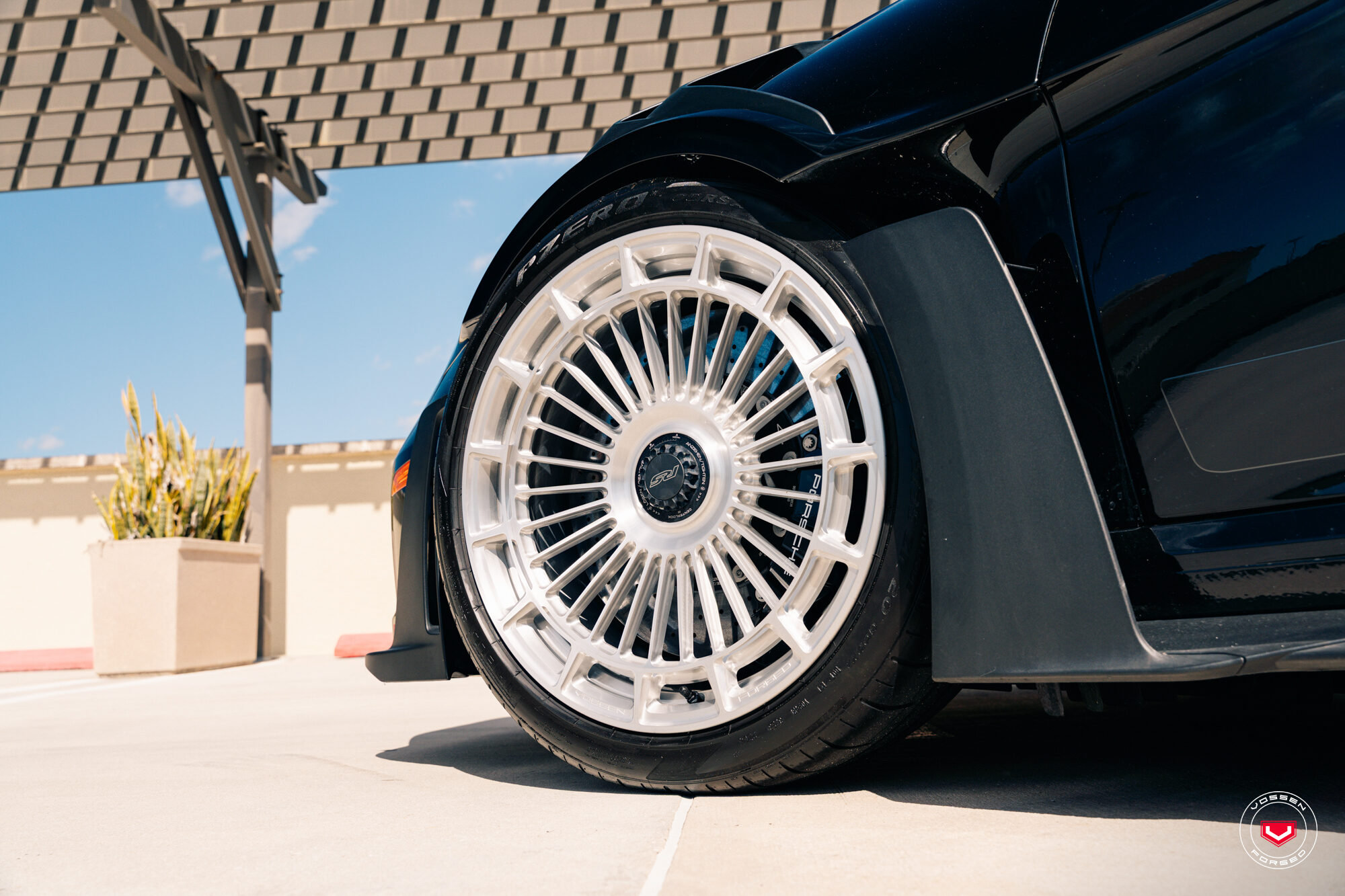 Porsche 992 GT3RS - LC3 Series: LC3-06 - Vossen Wheels