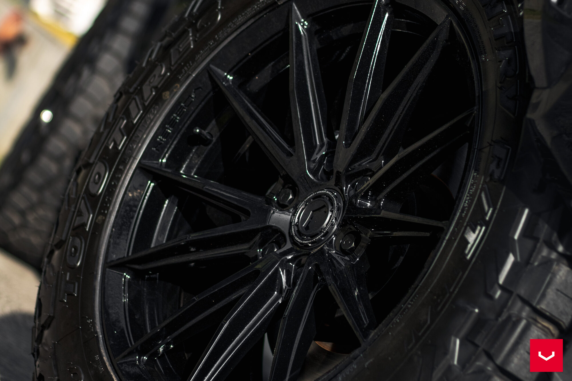 Toyota 4Runner - HFX Series: HFX-2 (6-Lug) - Vossen Wheels